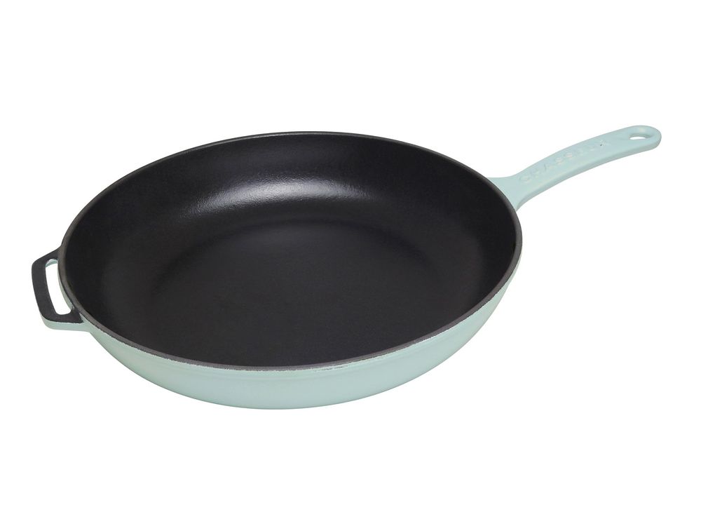 Chasseur Fry Pan With Cast Handle (Duck Egg Blue) - 28cm | Buy online ...