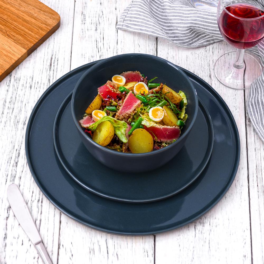 Sherwood Porcelain Two-Toned Dinnerware Set, 12 Piece (Navy & Black ...