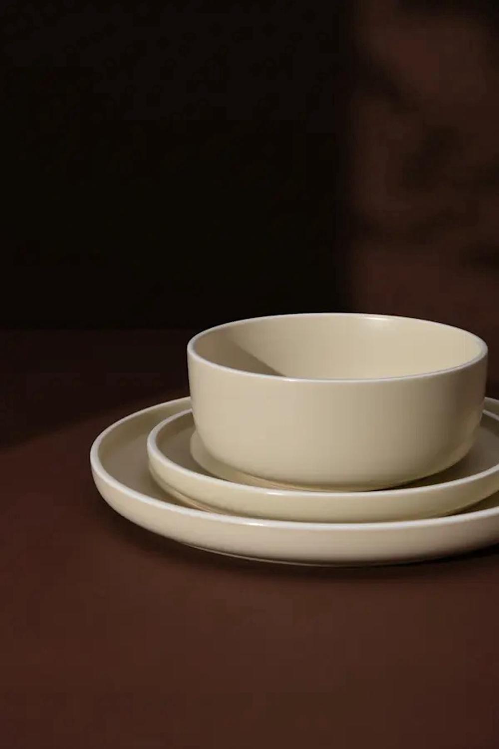 Cadence & Co. Maze Matte Glaze Ribbed Dinner Set, 12 Piece (Sand/White ...