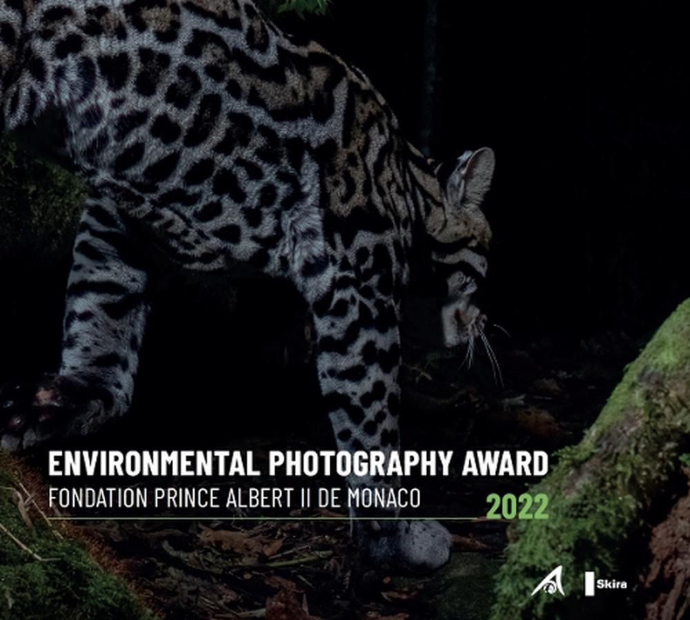 Environmental Photography Award 2022 (Bilingual edition), Hardcover ...